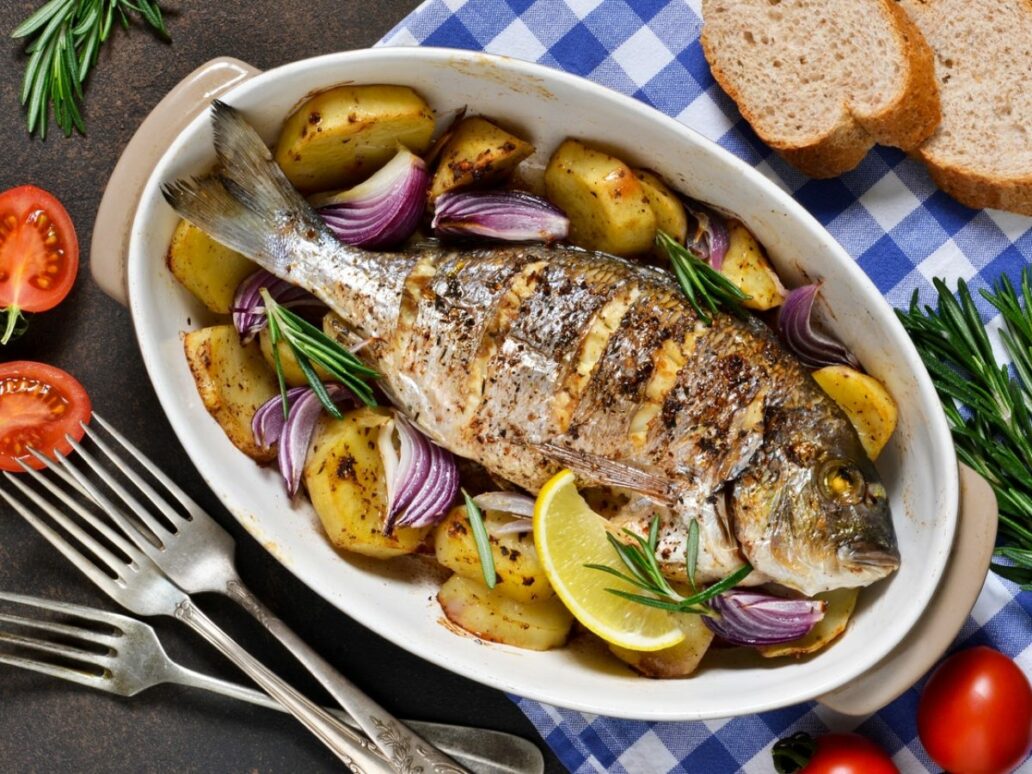 Dorade au four : la recette - Entrelles